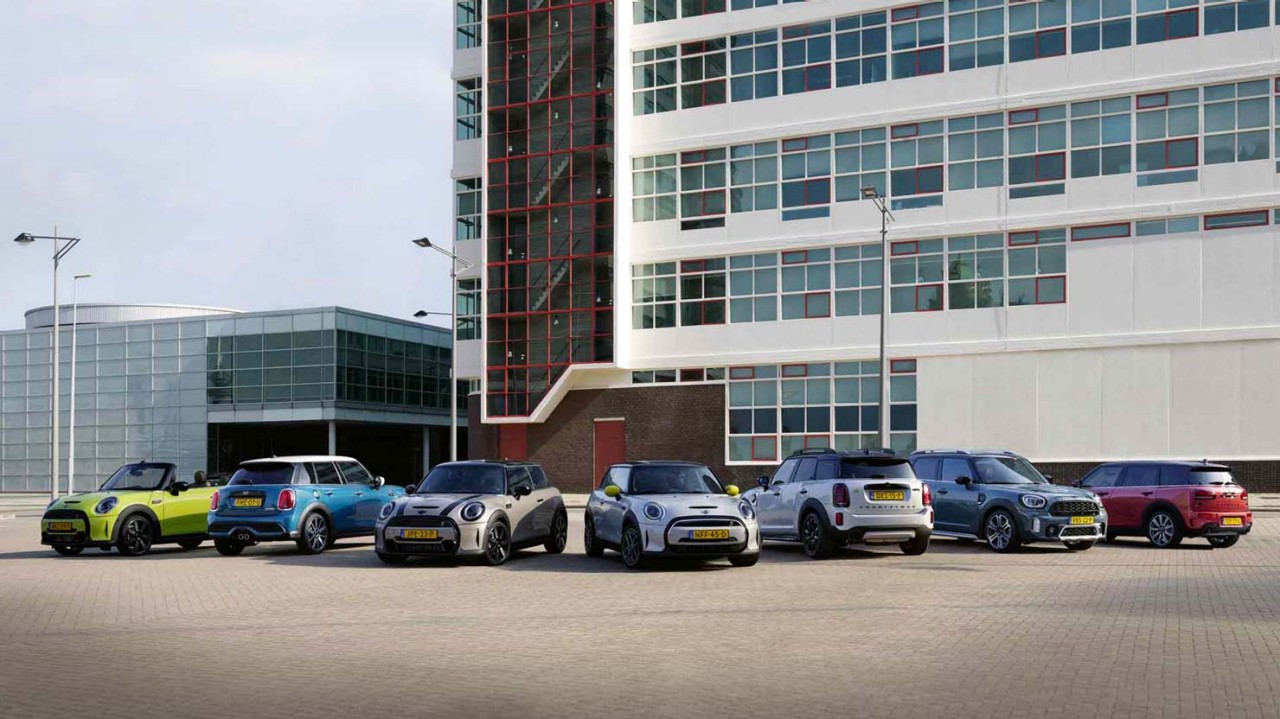 Begagnade bilar - MINI Next